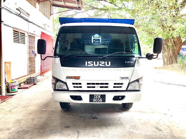 Lori Isuzu Malaysia-Penyerahan Recon Isuzu NPR70L Tipper Besi