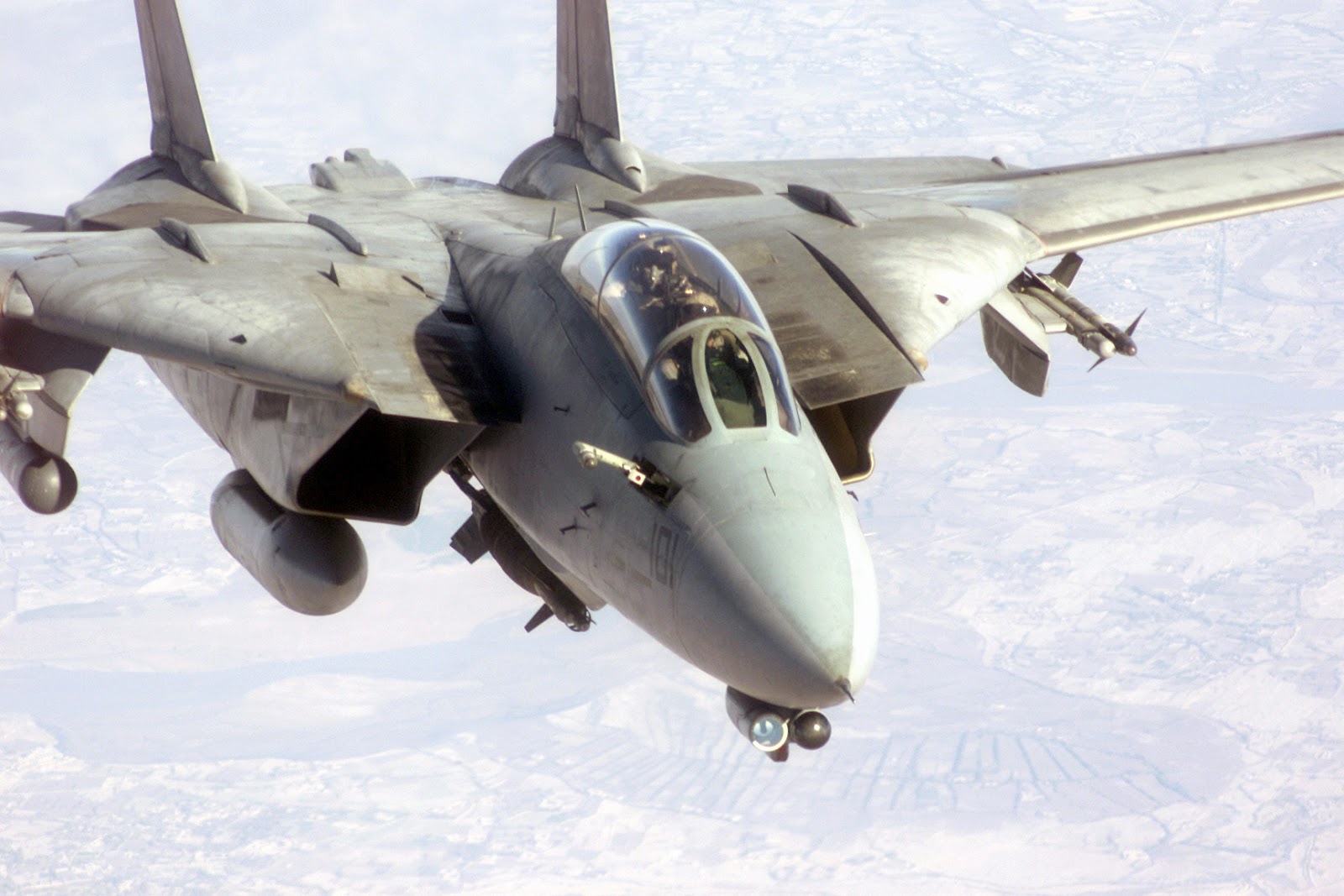 F-14 Tomcat Supersonic Strike Fighter Aircraft | Fighter Jet Picture ...