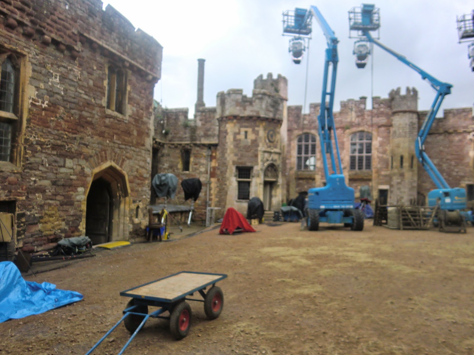 Berkeley Castle News: Berkeley Castle used for BBC Period Drama Wolf ...