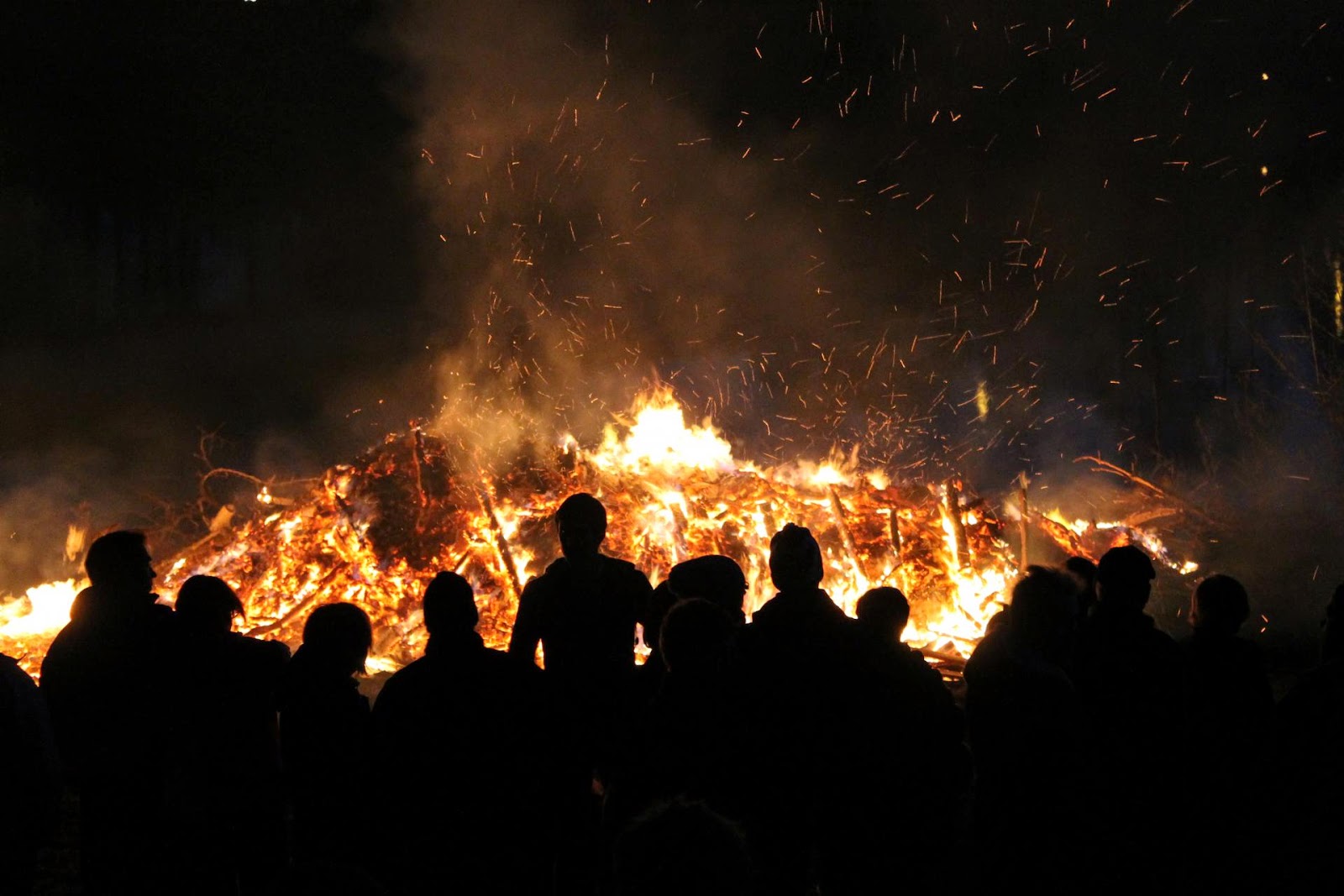 The Music Makers: Den första Valborgsmässoaftonen...