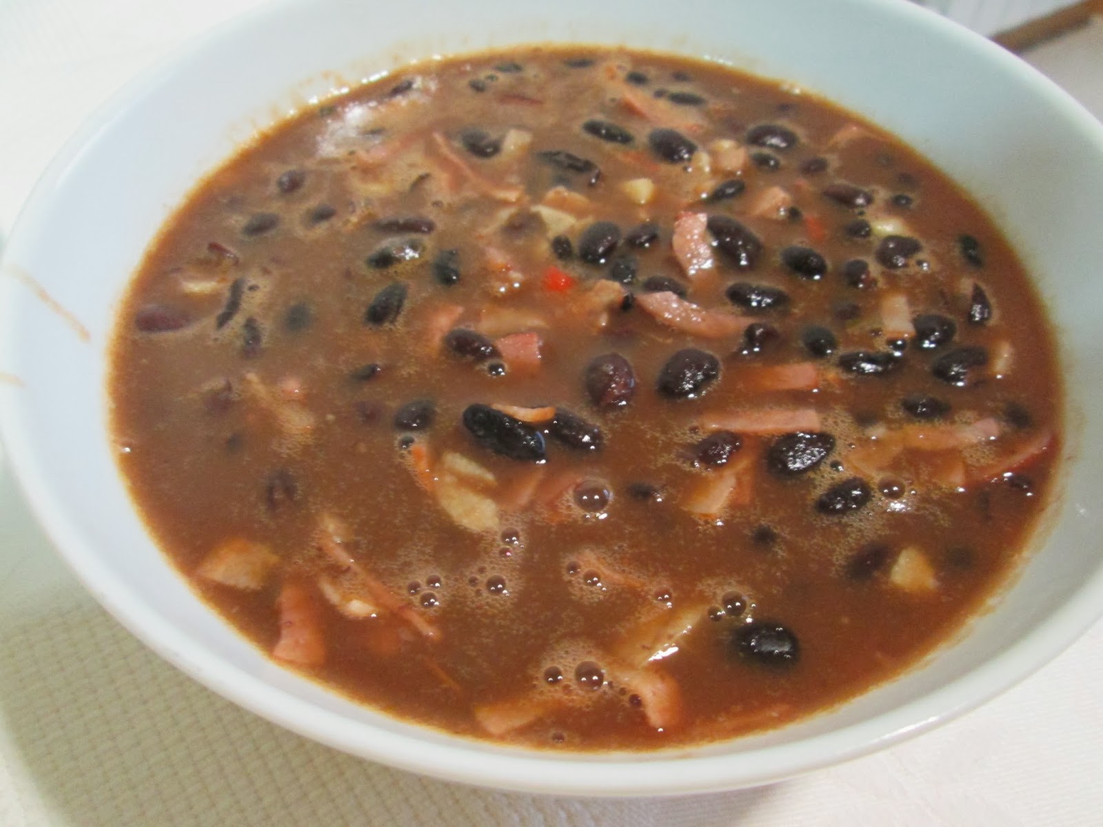 Feijão Preto - Colher de Pau e Salto Alto