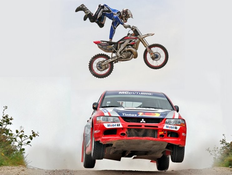 Most Amazing and Dangerous Bike Stunts by Riders ~ RACING STUNTS