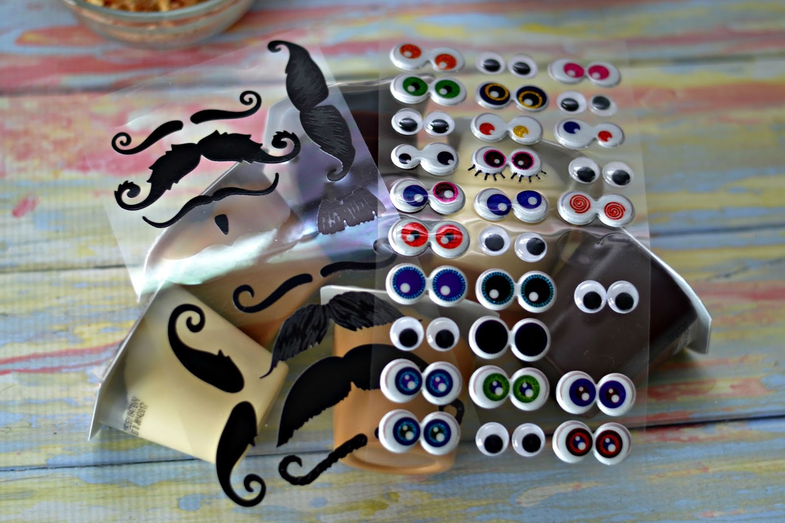 Funny Face Snack Pack® Pudding Cups - Building Our Story