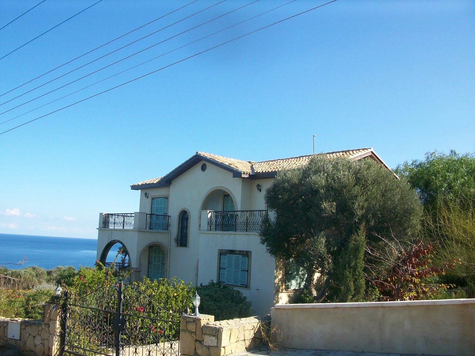 Gölge Gezgin: Cyprus Hiking 04 : Koruçam - Kayalar - Sadrazamköy