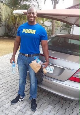 Photos: Yakubu Gowon Accepts Igbo Son, Musa Jack Ngonadi After Obama ...