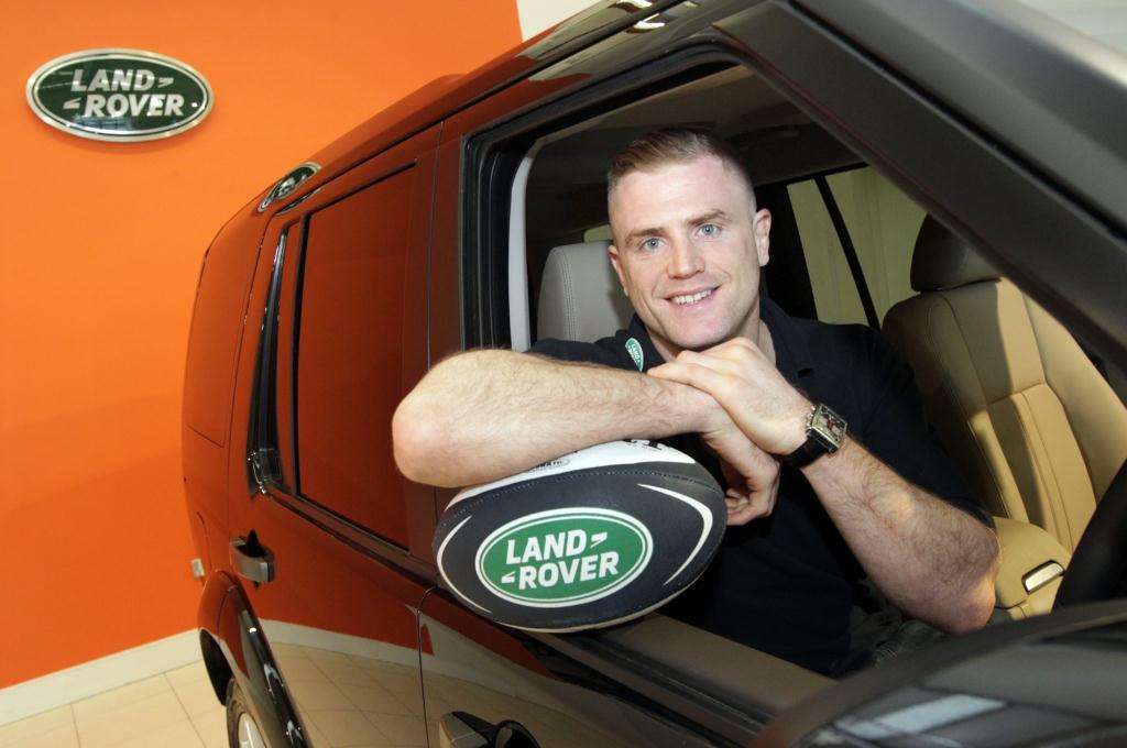 Irish Car+Travel Magazine: Jamie lines out for Land Rover