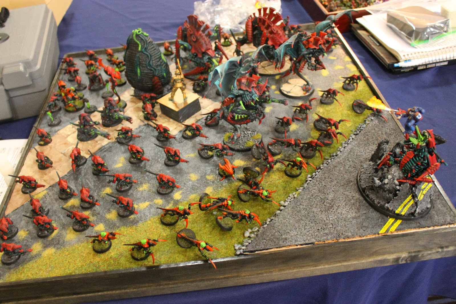 Facing The Grey Tide: SCARAB GT: Day 1, Game 1 - Tyranids vs. Taudar