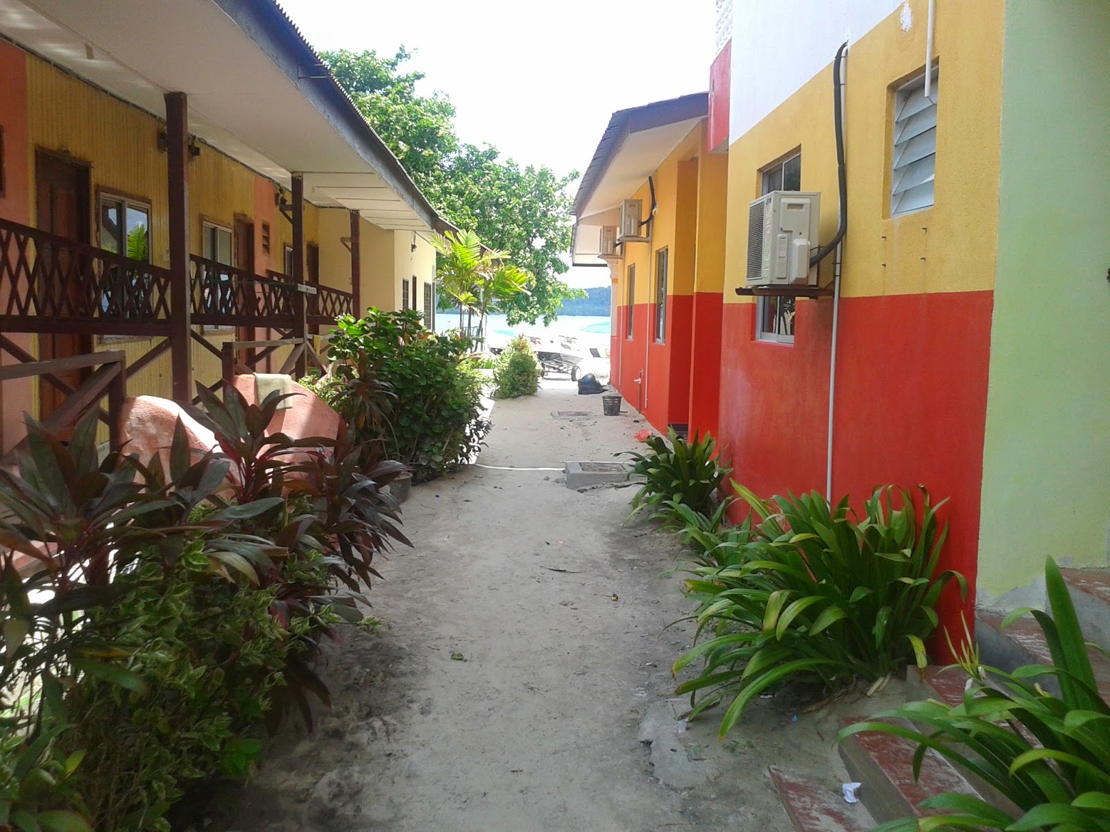 REZWAN KERETA SEWA DAN HOMESTAY DI PULAU LANGKAWI: CENANG REST HOUSE 1