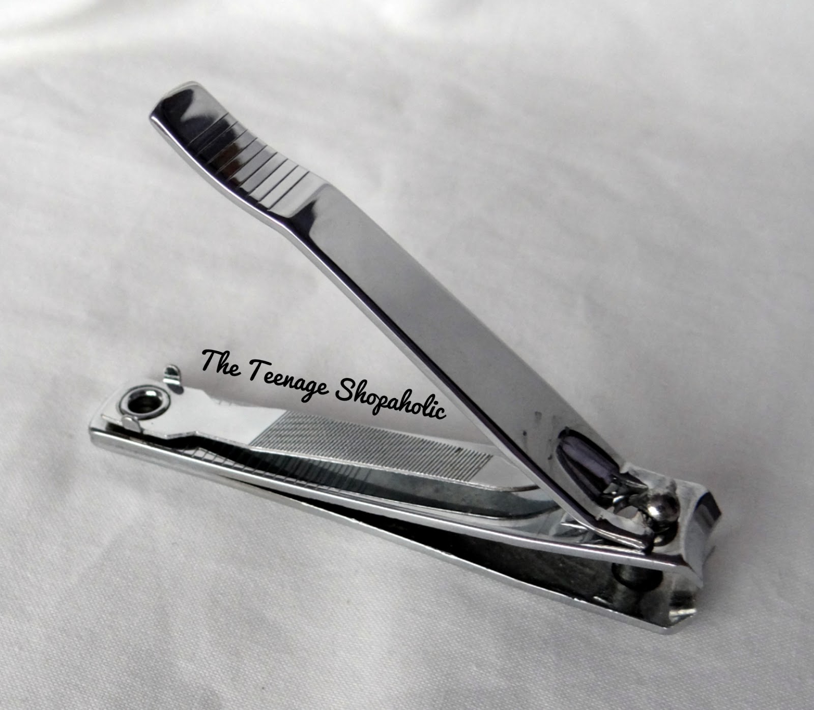 Diva's Diary: Ask a British Nail Blogger... "What is your nail care ...