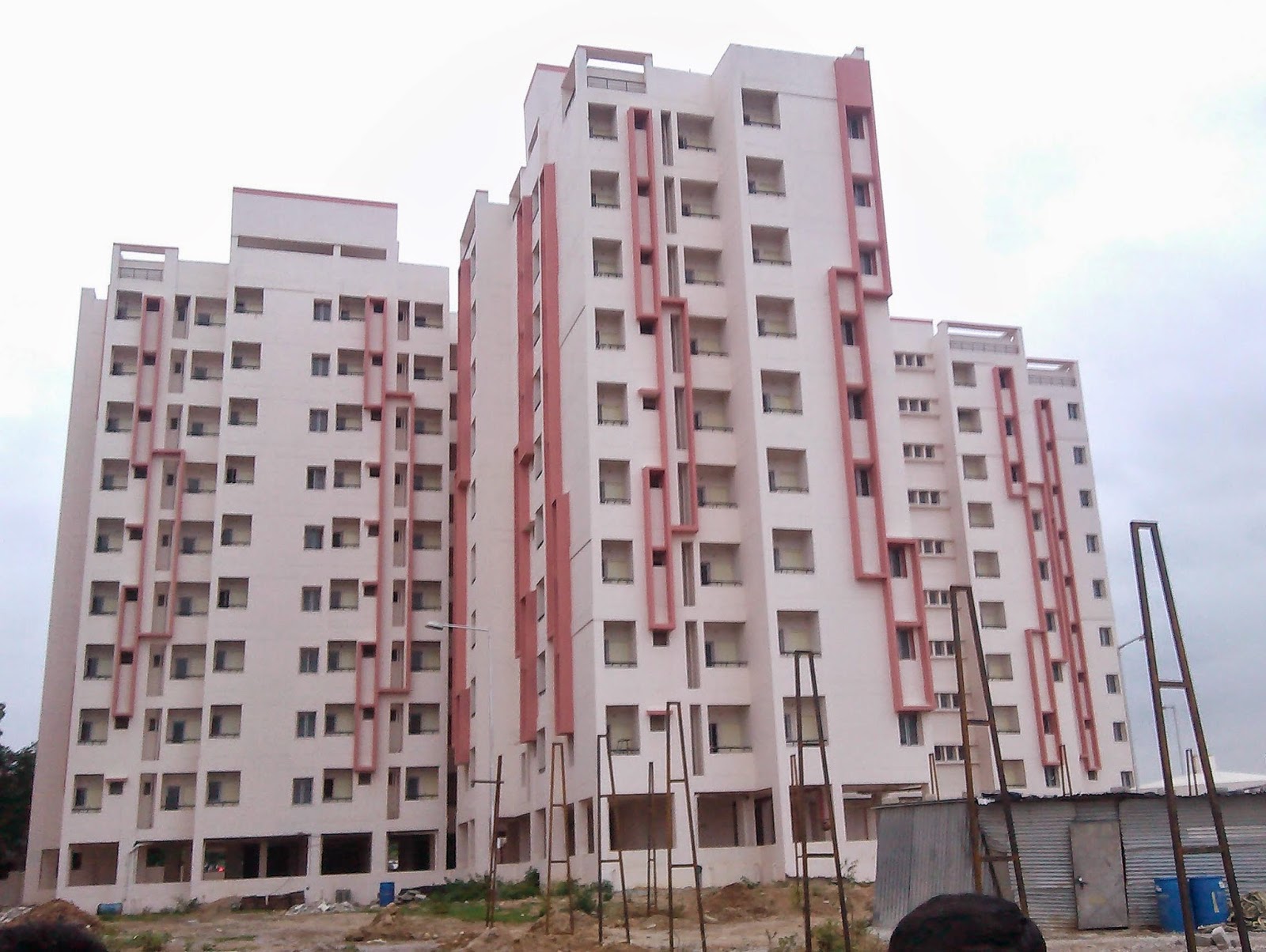 LIG Flats Block 5 6 7 8 Photos ~ LIG Flats Venture-2 Phase-4 KPHB