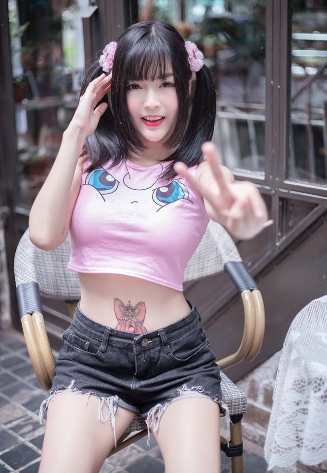 Hot girl Yuki Miyuki