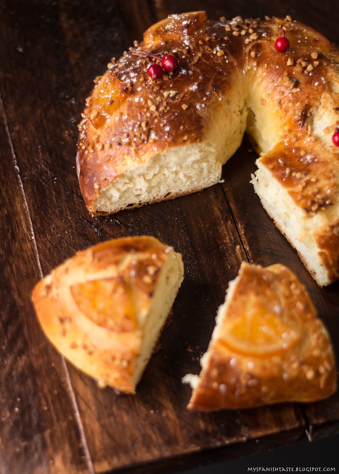 My Spanish Taste: Spanish Three Kings Cake: Roscón de Reyes