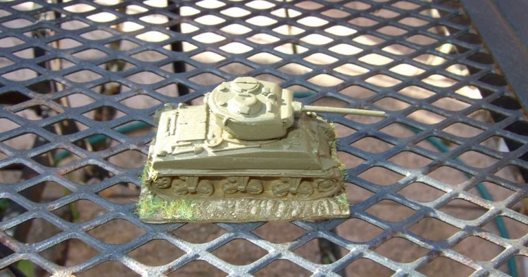 10mm Wargaming: Prebased Sherman Tank from Lancer Miniatures