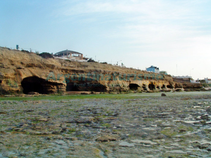 CONOZCAMOS LA ARGENTINA: LAS GRUTAS - RIO NEGRO