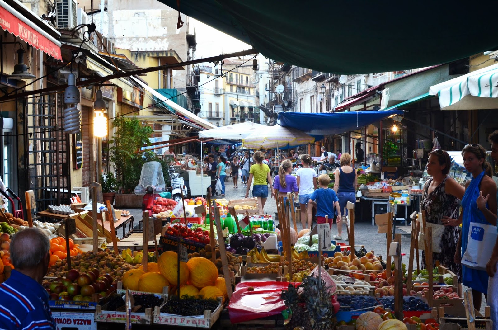 Layman's London: The Ballarò, Palermo, Sicily