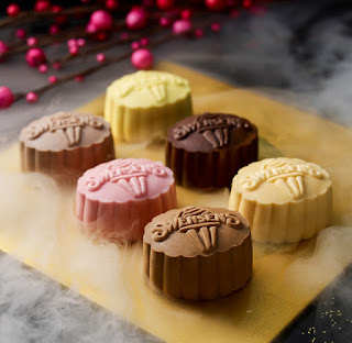 wonder | wander | women: Mooncake Festival : Asia's Mid-Autumn Feast