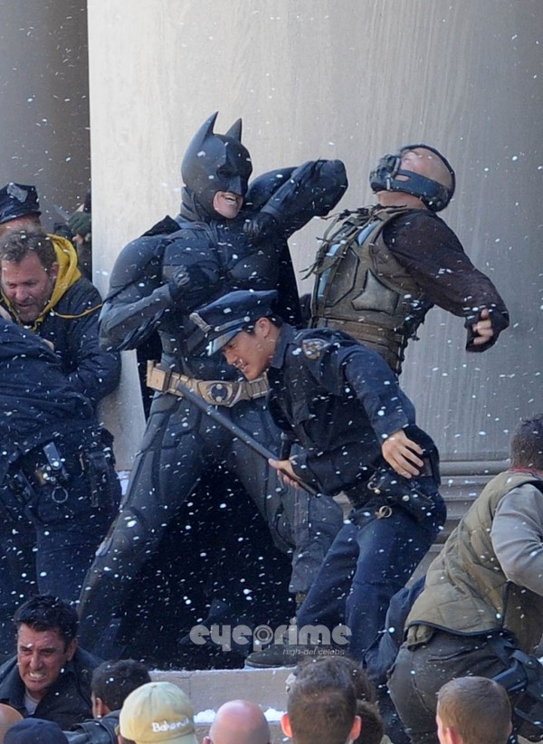 The Movie Spot: The Spot News: Batman VS Bane!