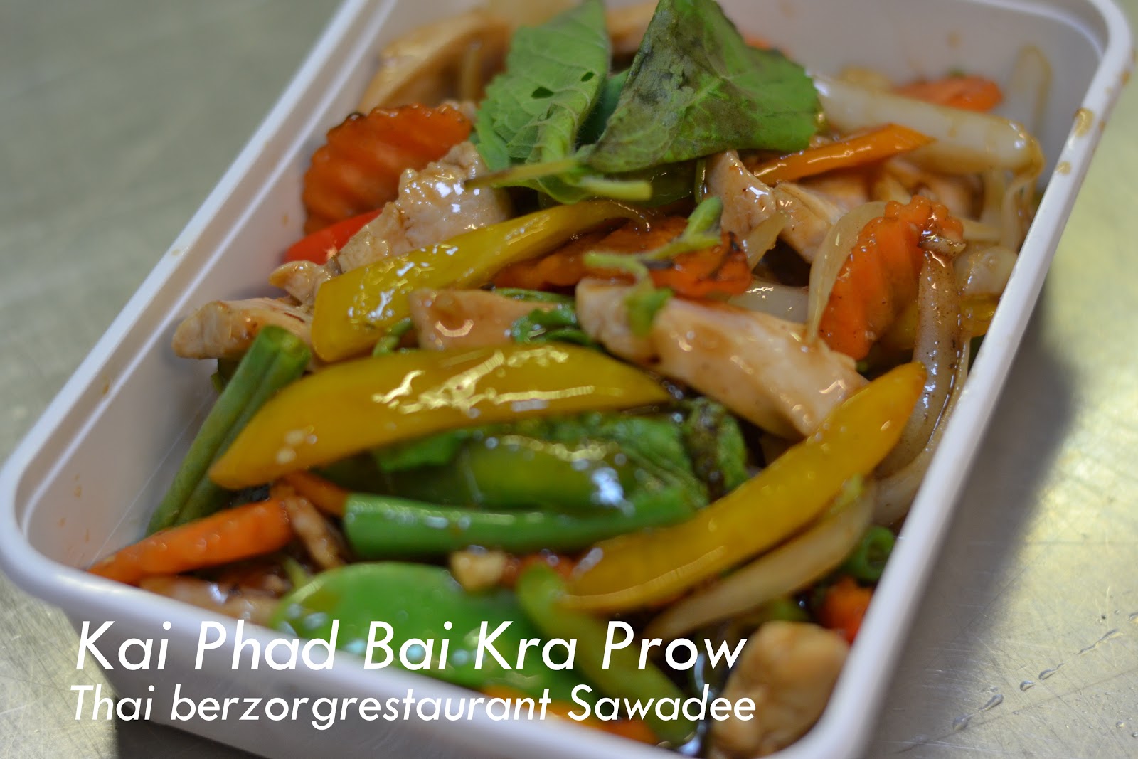 Kai Phad Bai Kra Prow ~ Sawadee Berzorgrestaurant Thaise Keuken