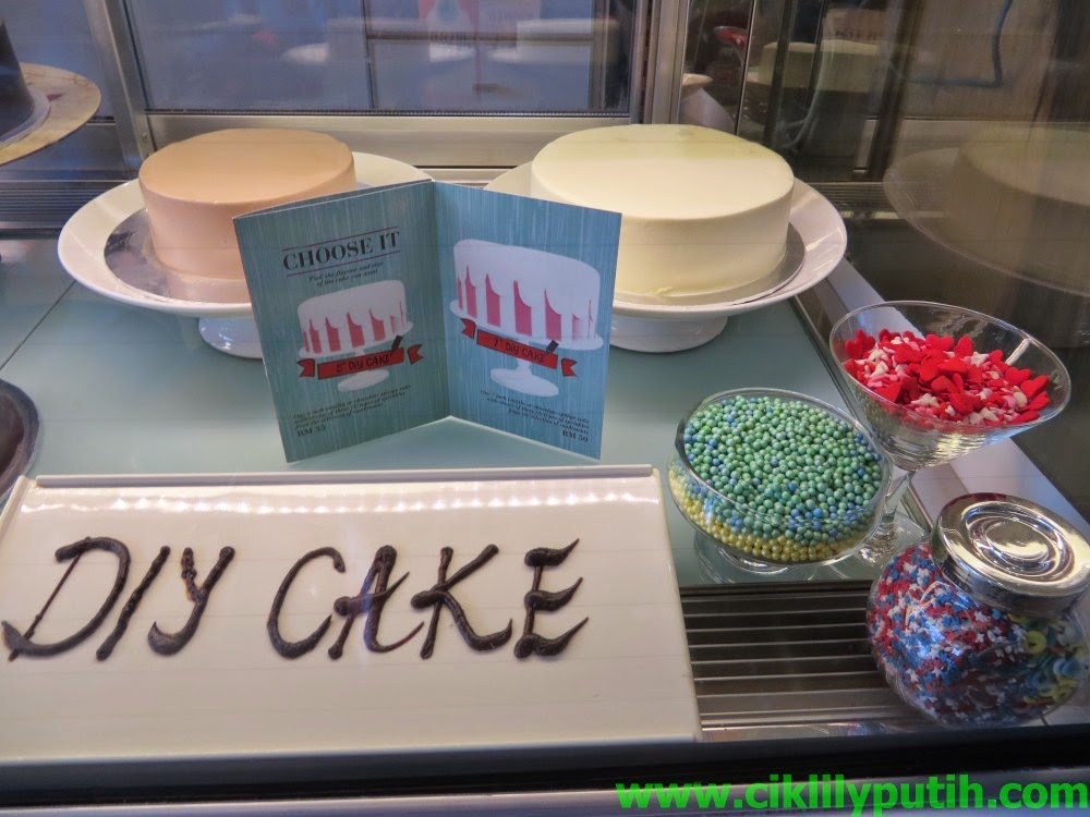 CikLilyPutih The Lifestyle Blogger: Mari D.I.Y Deco Kek Di Cake Sense, TTDI
