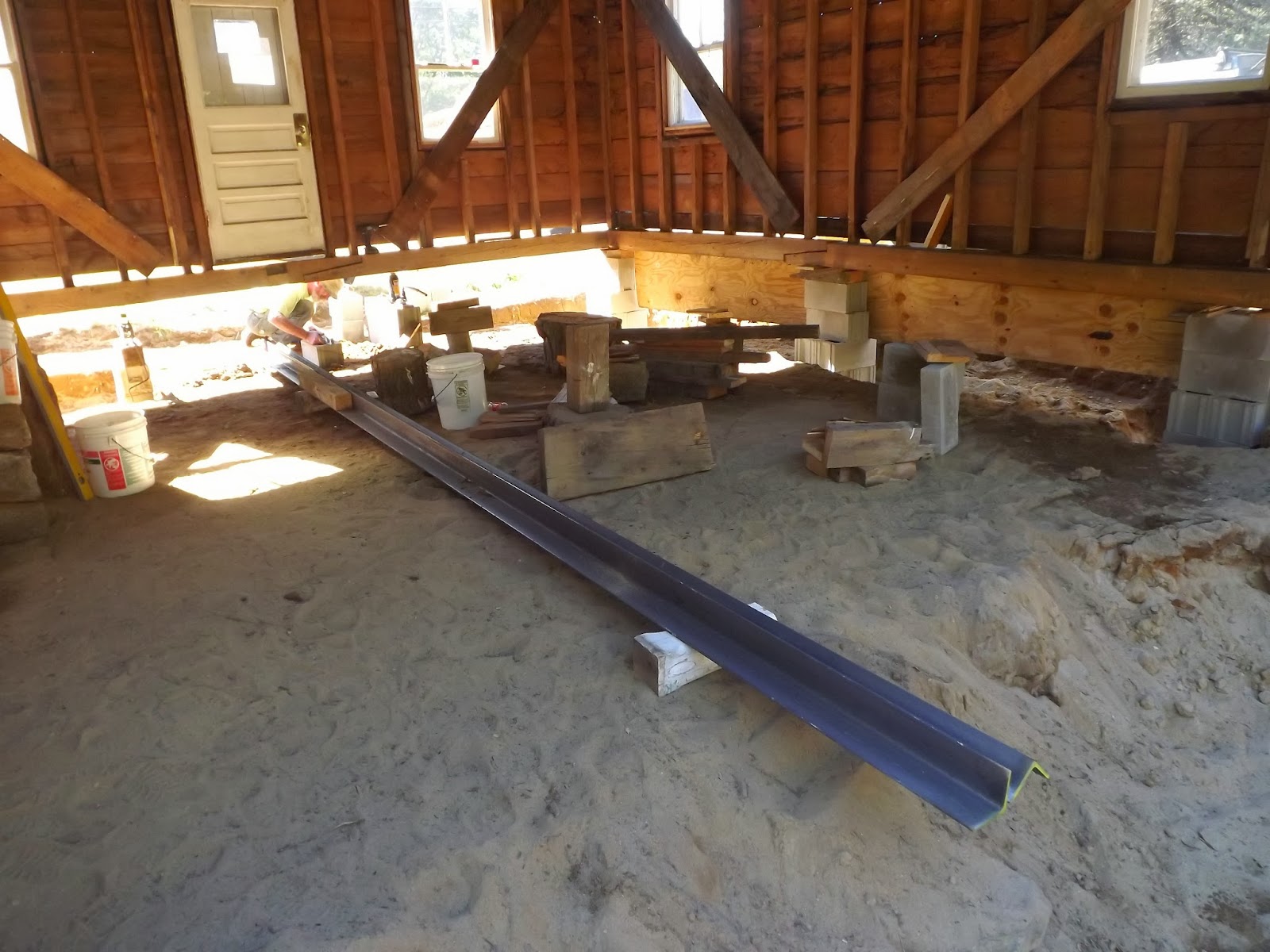 an tigin (the wee house): angle irons for sill support