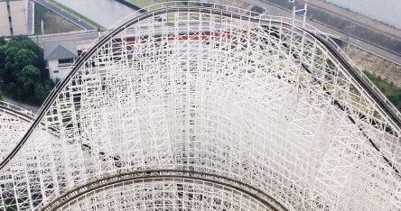 White Cyclone (Rollercoaster) at Nagashima Spa Land, Japan