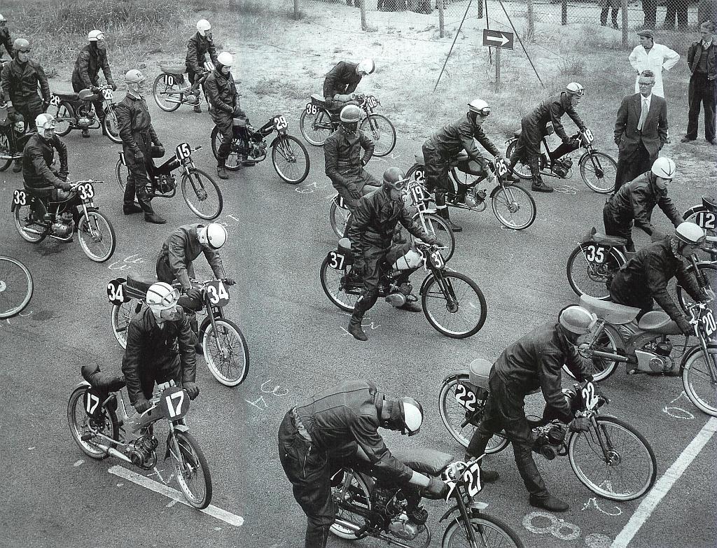 BUBBLE VISOR: 1962-1983: the years of fast racing 'mopeds'