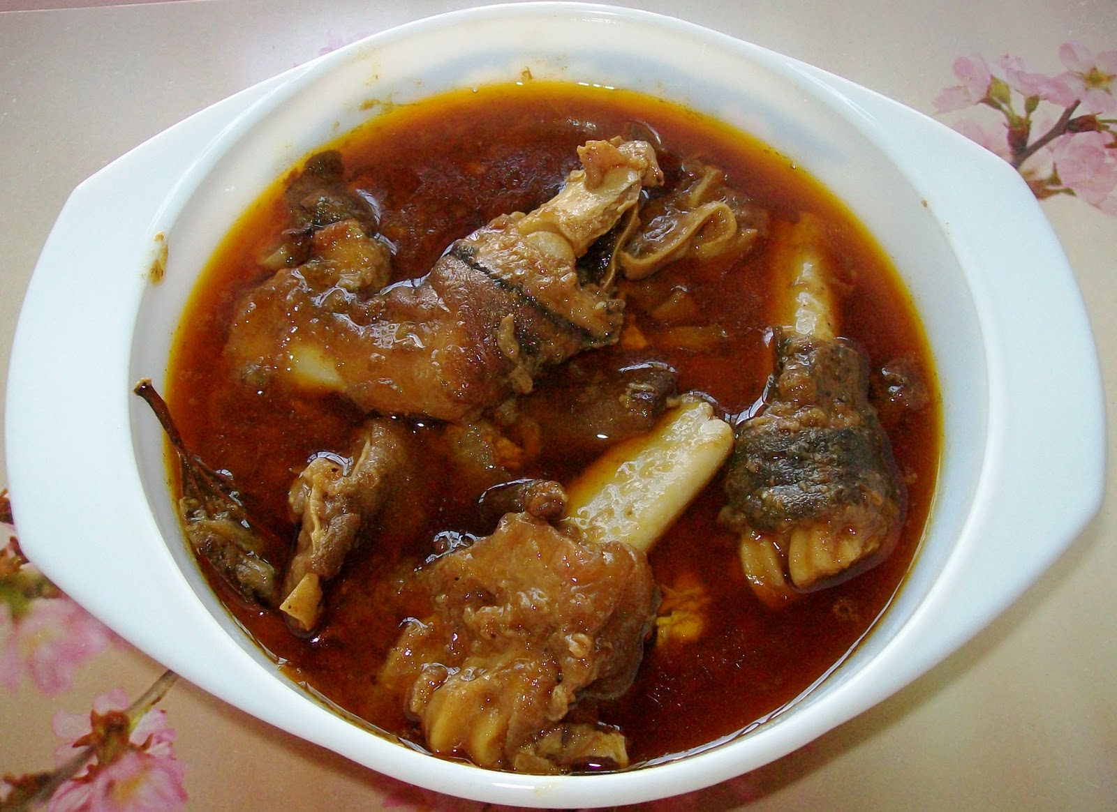 Lazeez Pakvaan ( Delicious Recipes from India): MUTTON PAYA