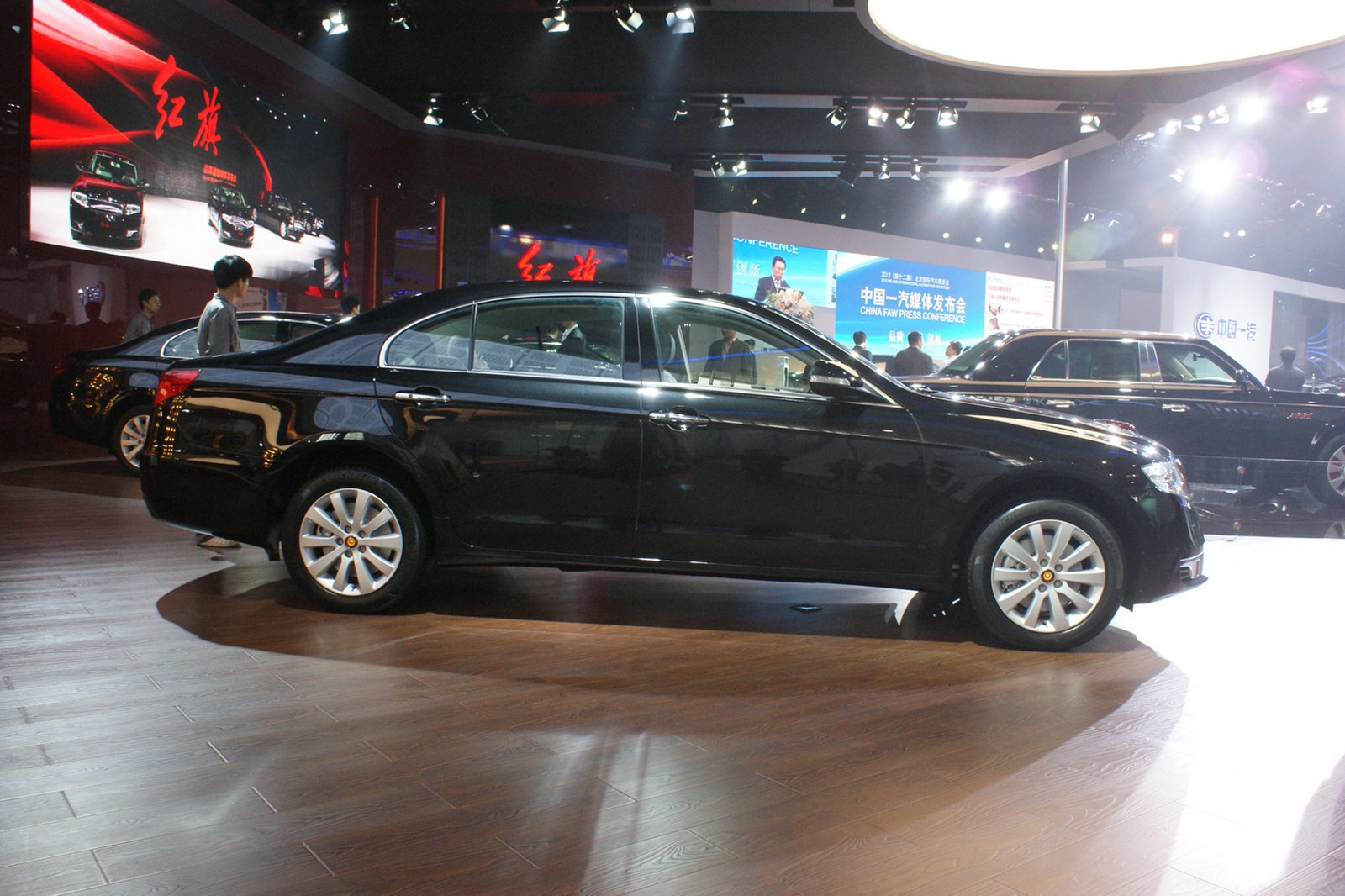 Beijing Auto Show : Debut Flagship Hongqi sedan L7 and H7 as FAW Re ...