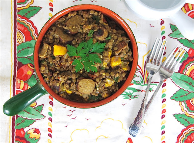 My Recession Kitchen...and garden: Lentils with Fruit