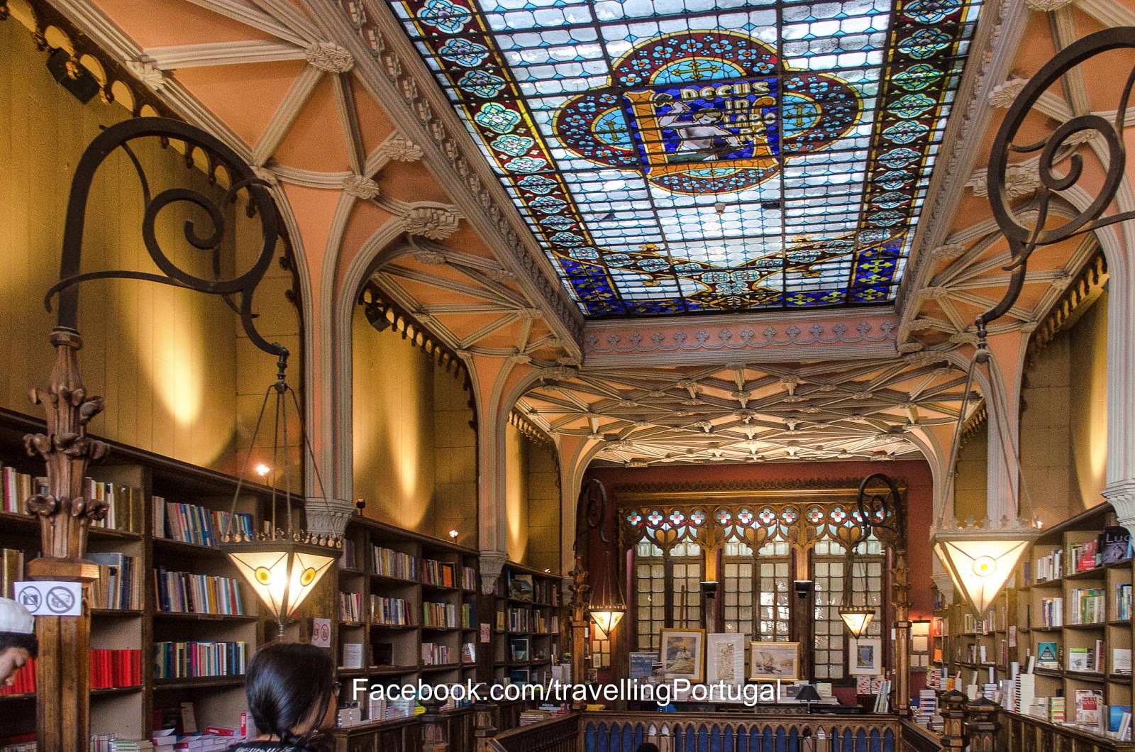 La libreria Lello de Oporto cobrará entrada desde el 1 de Agosto de ...