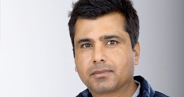 artSMart: RAJESH GOPIE OUT OF BOUNDS AT SIBAYA