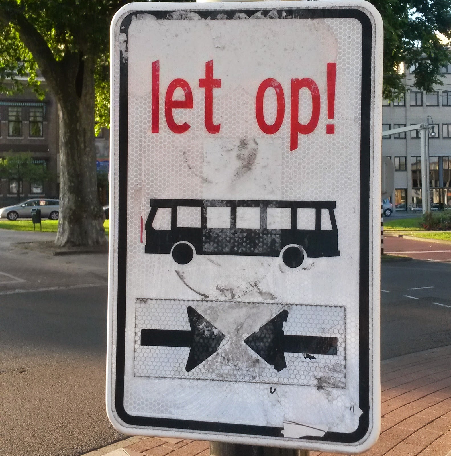 Bordwatching: Let op, let op, let op