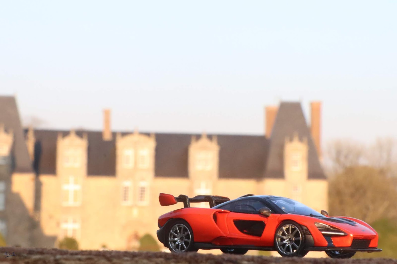 La McLaren Senna par Mini GT - Mininches