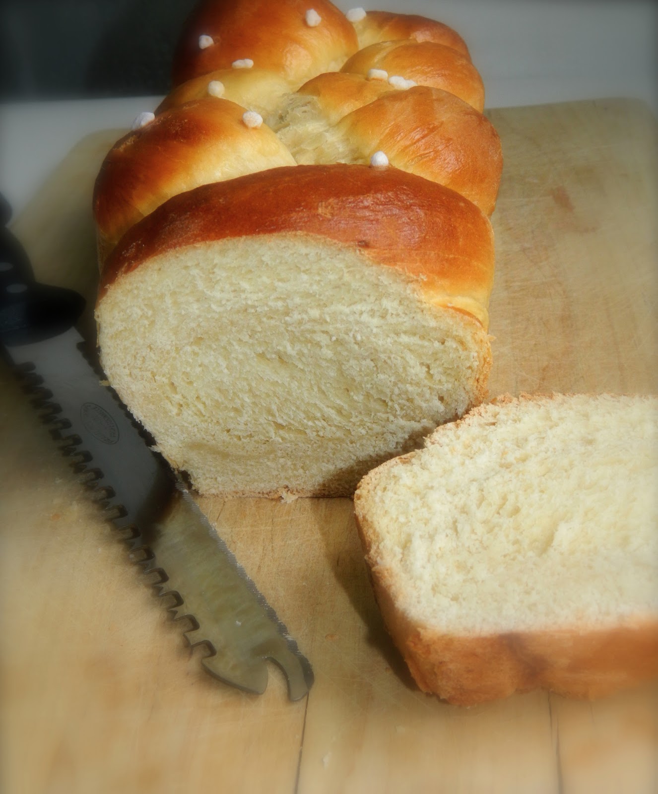 Le petit coin de cuisine de Yasmine: Brioche tressée