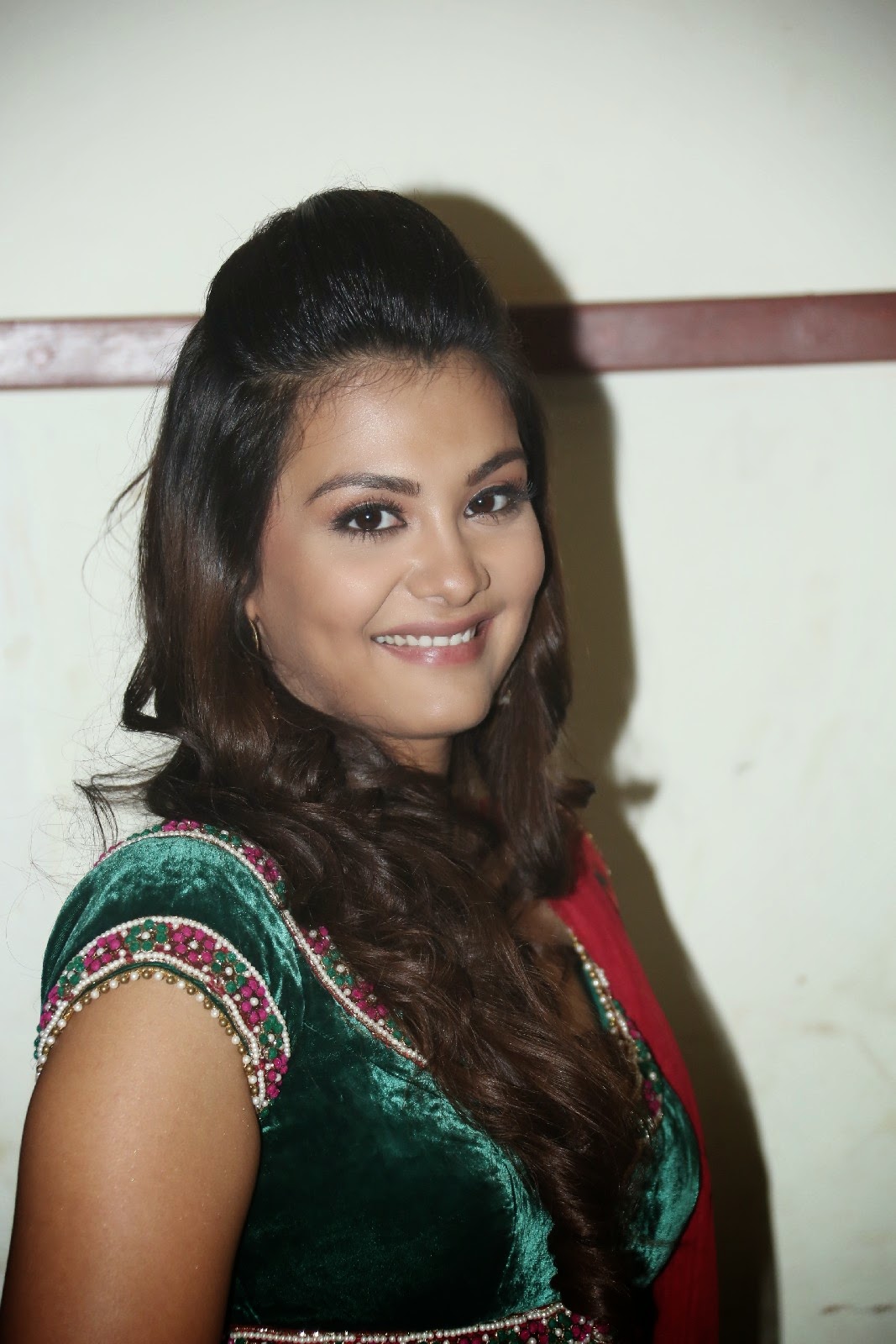 Nazia Hussain Latest Spicy Stills | HQ Pics n Galleries