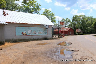 Tie Dye Travels with Kat Robinson - Author, Arkansas Food Historian, TV ...
