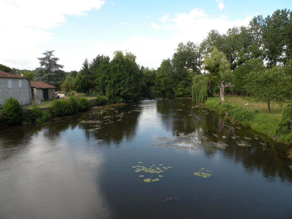 Balades dans les Charentes : Montbron