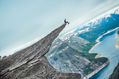 World Nesia: Aksi Parkour Brit Toby Segar Yang Mendebarkan