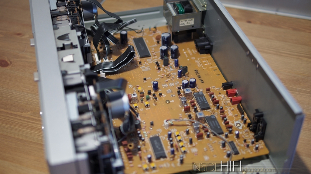 Inside Hi-Fi: Technics RS-TR165 (RS-TR165EG-S)