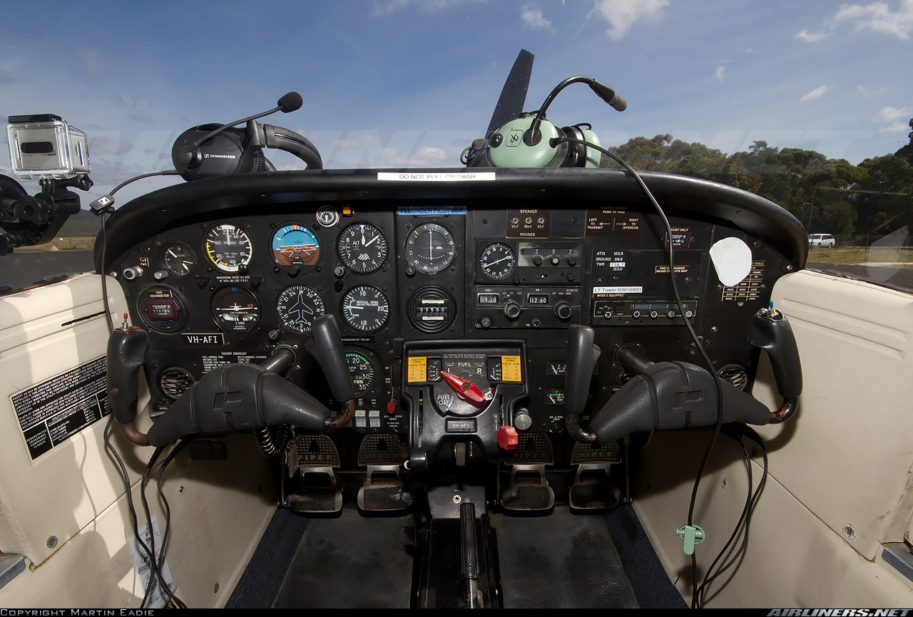 Aero Club Tornquist: Paneles de instrumentos de aviones de nuestros ...