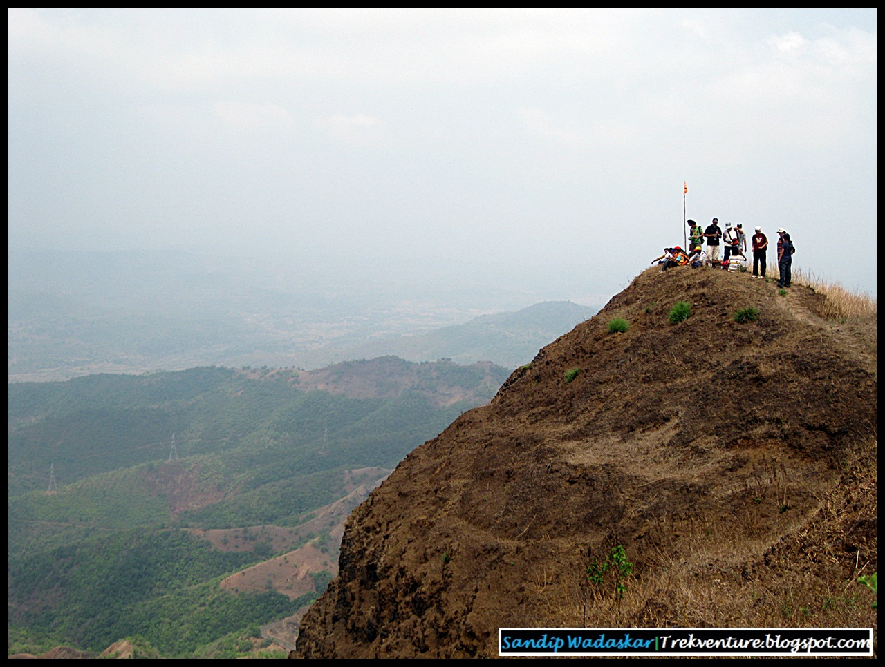माझी मुशाफिरी... A trekker's photodiary by Sandip Wadaskar ...