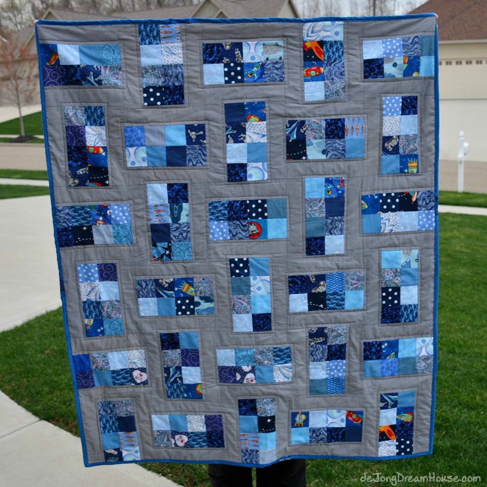 de Jong Dream House: Quilt #44 :: Crazy Eights