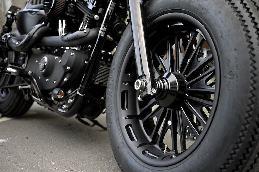 The Bomb runner - Inazuma café racer