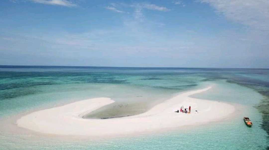 Larantuka,Wisata Religi dan Alam Menarik di Pesisir Laut Flores Timur