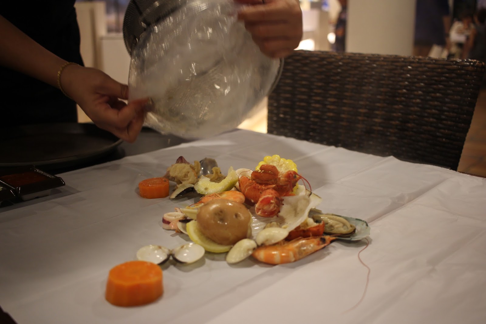 Seafood in a Bucket, Sakura International Buffet @ Clementi Woods ...