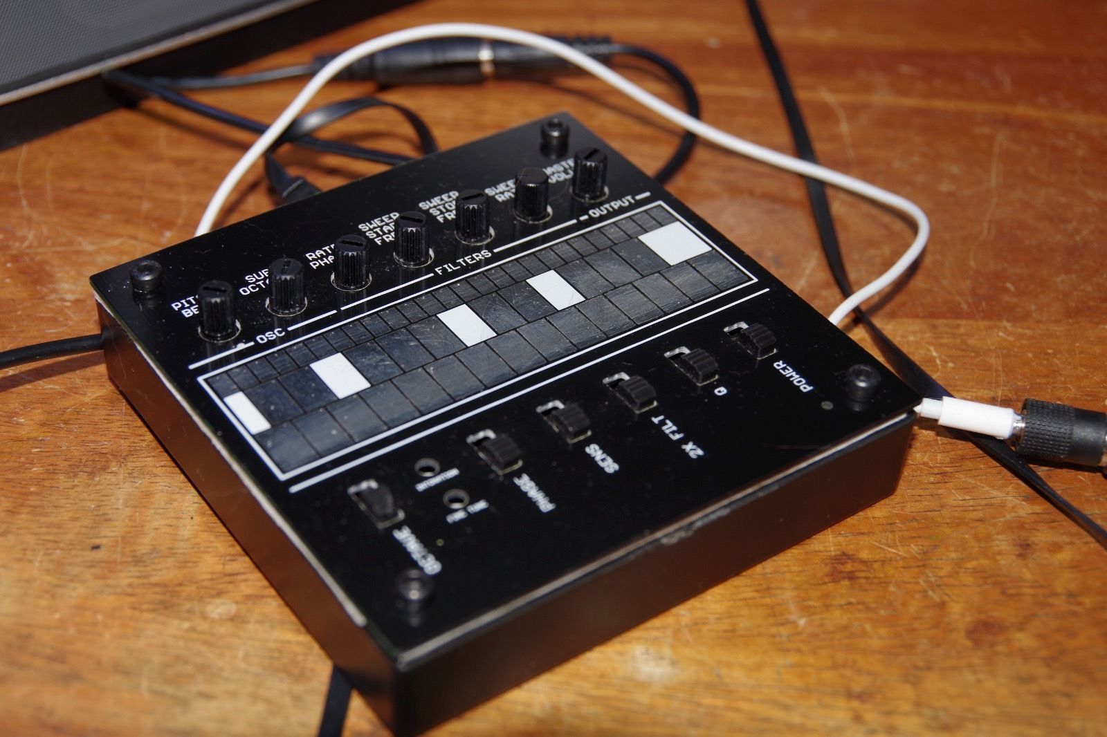 MATRIXSYNTH: Stylophone Mini Synth EH400 Clone