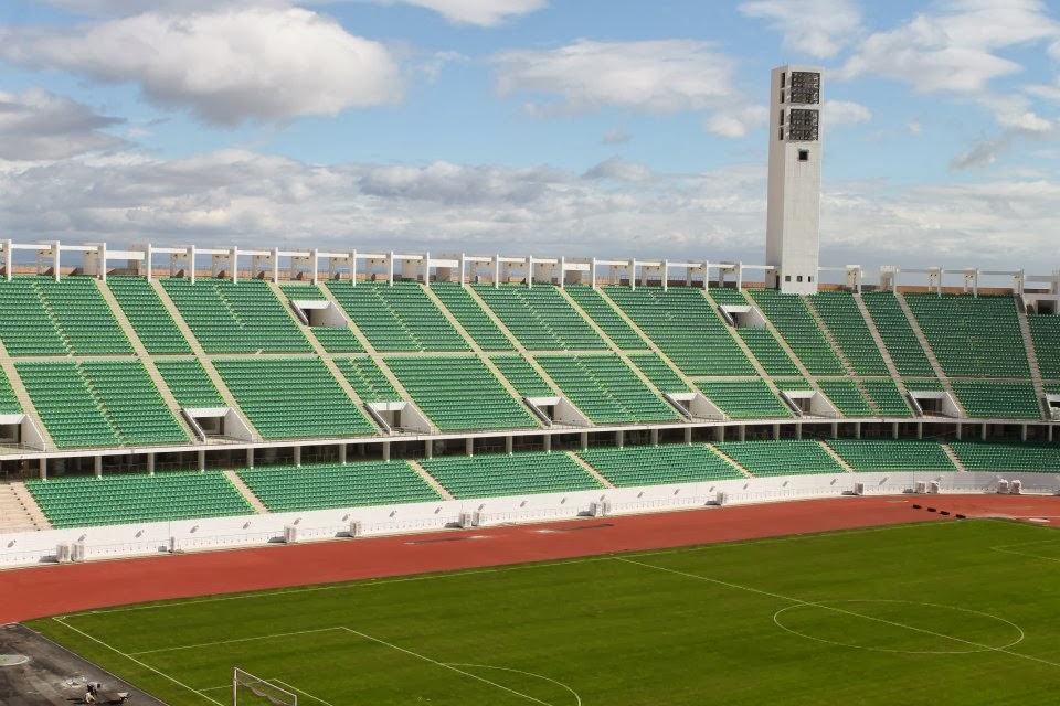 Caractéristiques et photos du Grand Stade d'Agadir (Adrar) ~ Bladi ...