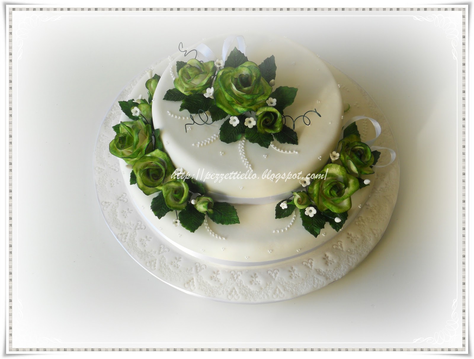 Verdi rose - Green Roses cake | Le Torte di Antonella Cacossa e non solo...