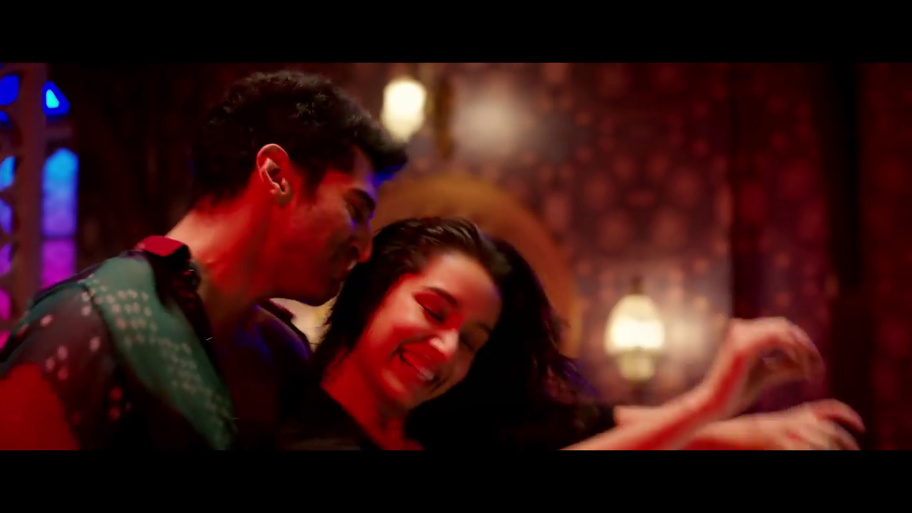 Kool Images Gallery: Ok Jaanu’s The 'Humma Humma' Song