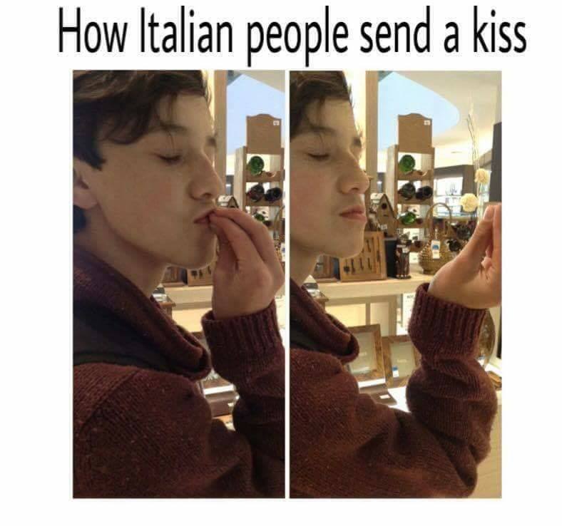 viaja2: El origen y los mejores memes de "como los italianos..."